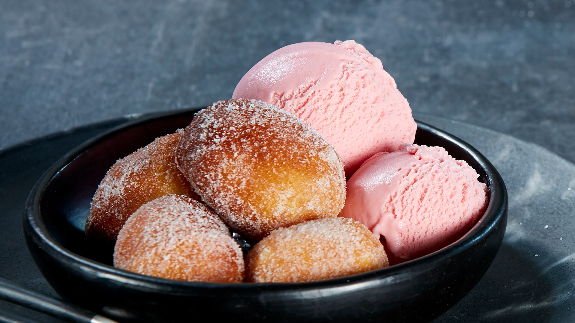 strawberry doughnuts with strawberry ice cream | Bulla Foodservice