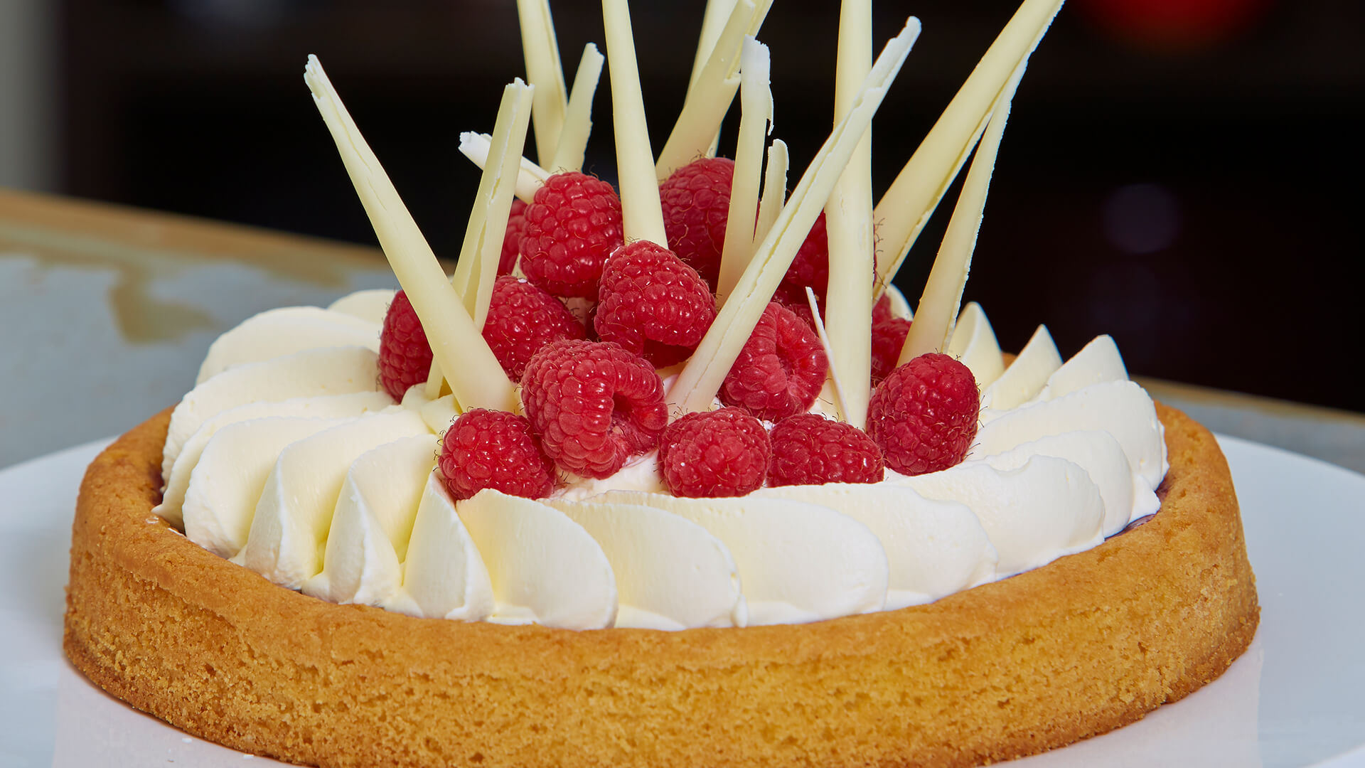 kirsten's raspberry cream tart | Bulla Foodservice