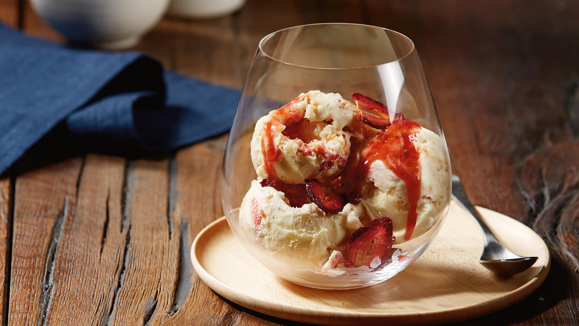 roast strawberry ice cream with coconut macaroons & balsamic strawberry ...
