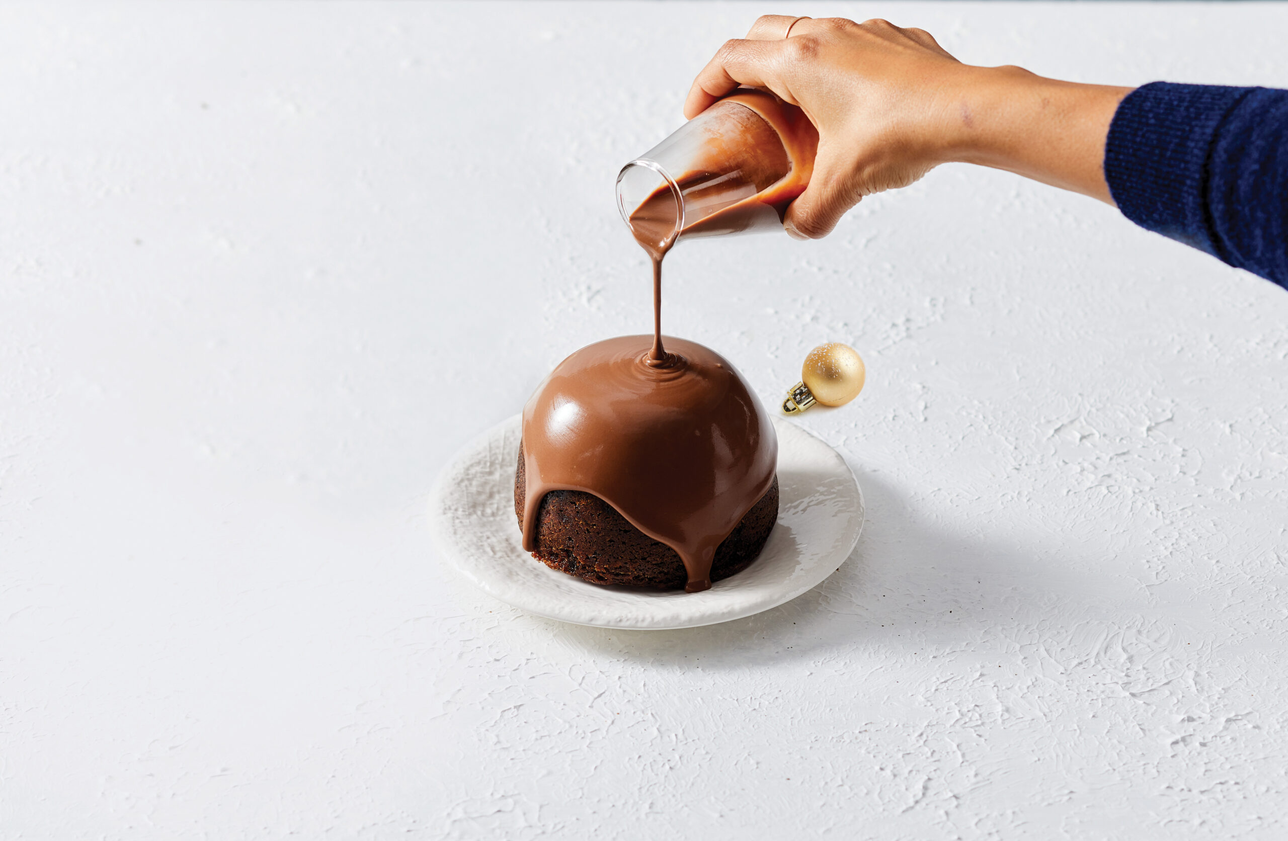Chocolate Custard Sauce | Bulla Foodservice